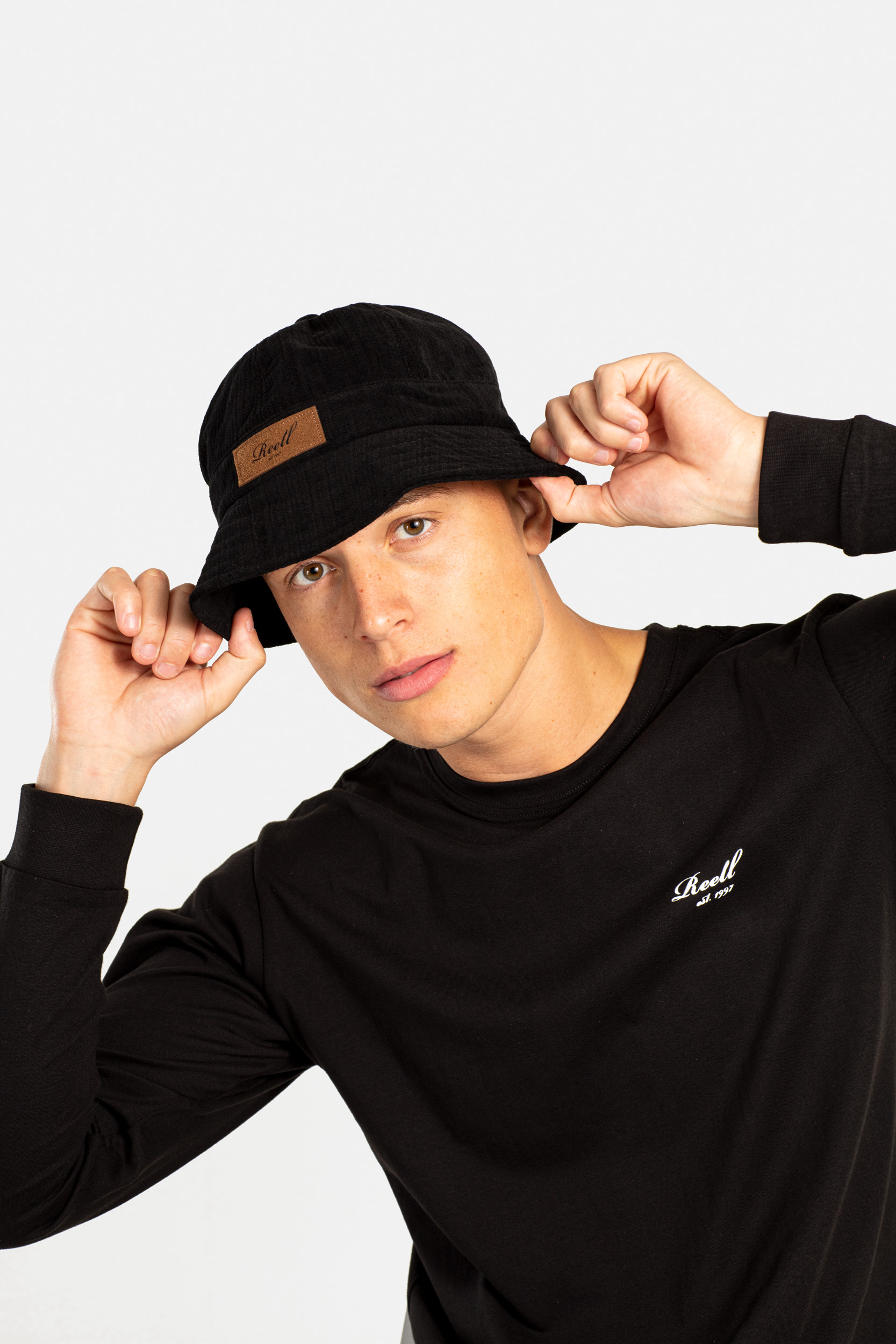 Bell Hat, Irregular Black REELL-SHOP | The Official Reell Online Shop